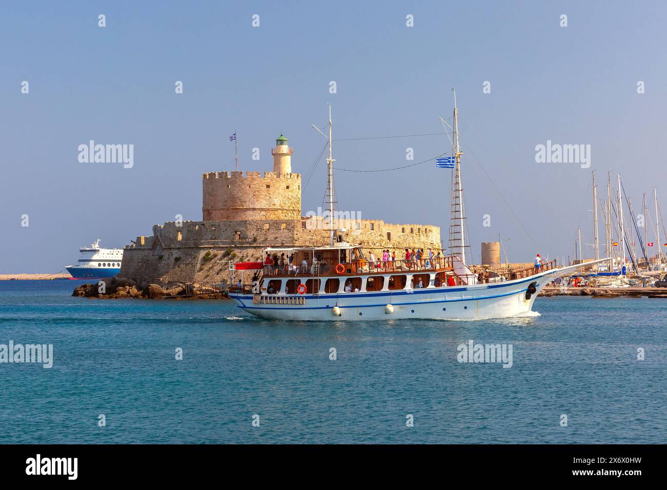Saint nicholas passes hi-res stock photography and images - Alamy