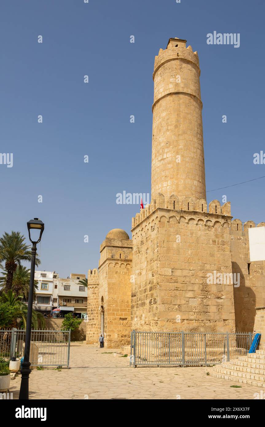 Side view of medieval medina in Sousse and Great Mosque, Tunisia Stock ...