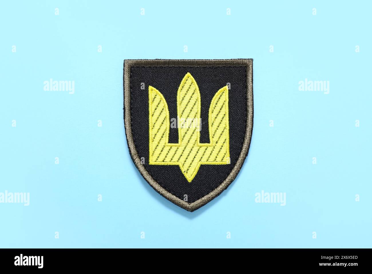 Ukrainian army badge hi-res stock photography and images - Alamy