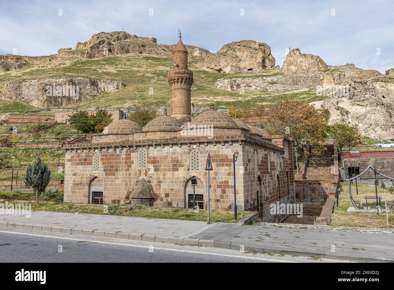 Tugrul bey zal pasha mosque hi-res stock photography and images - Alamy