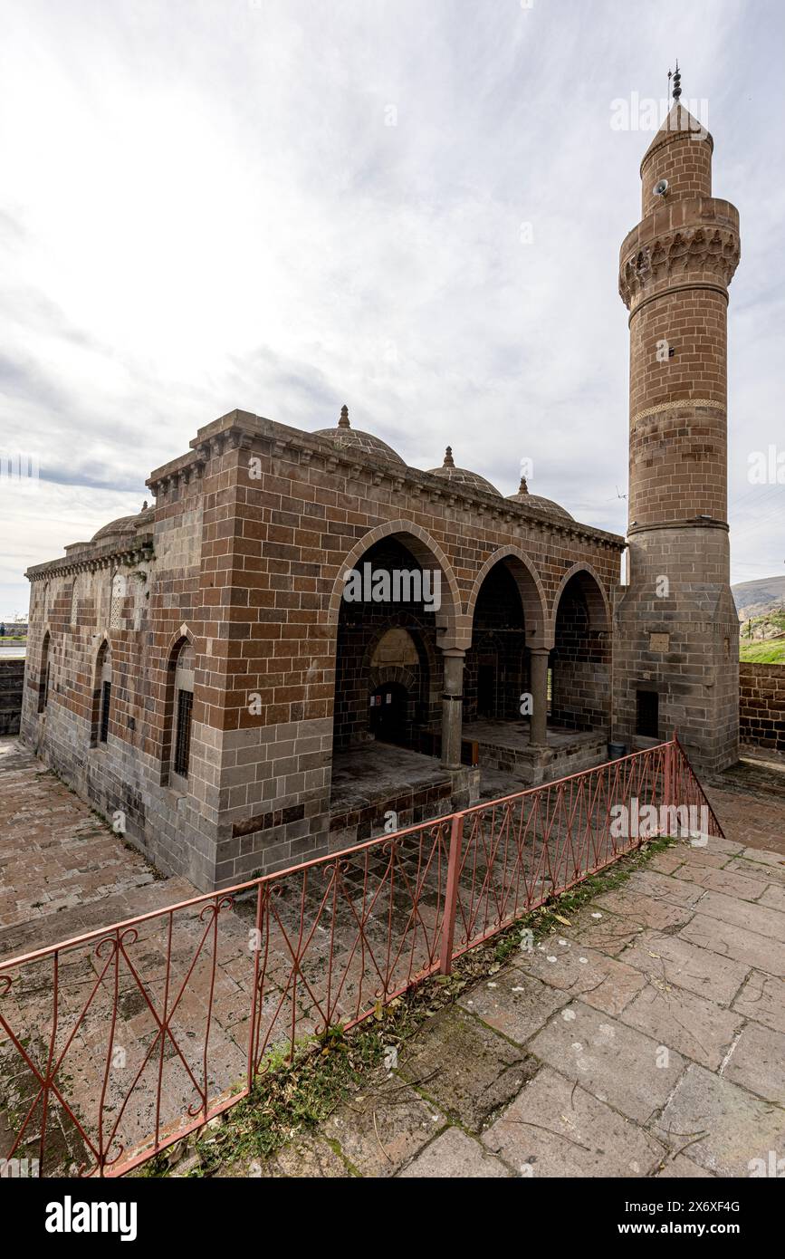 Tugrul bey zal pasha mosque hi-res stock photography and images - Alamy