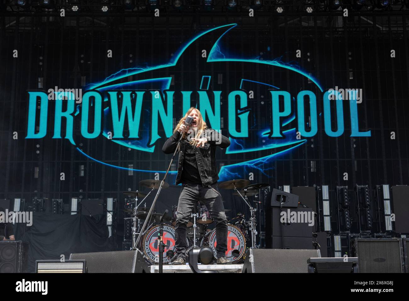 Ryan McCombs of Drowning Pool performs during Sonic Temple Art and ...