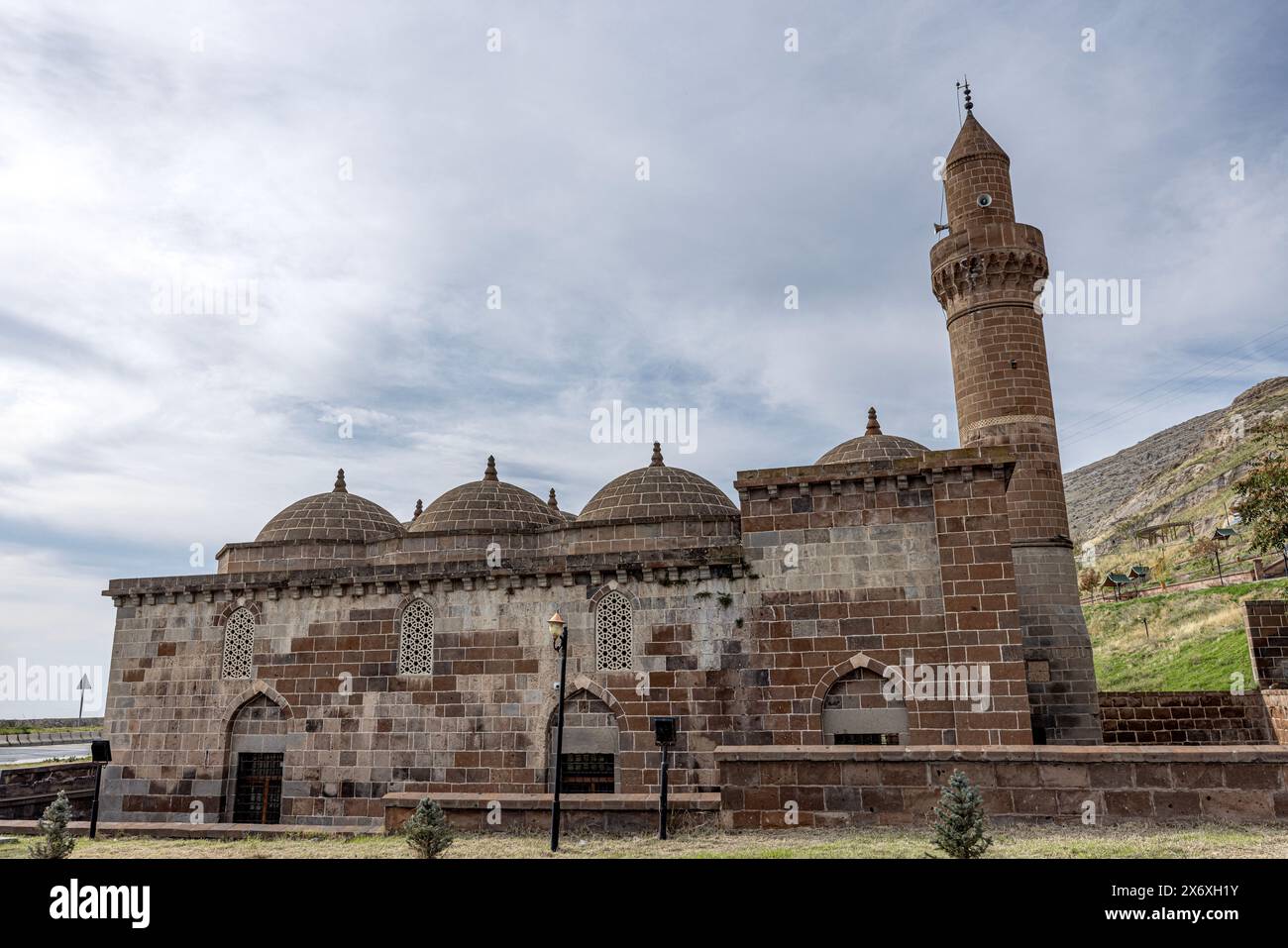 Tugrul bey zal pasha mosque hi-res stock photography and images - Alamy