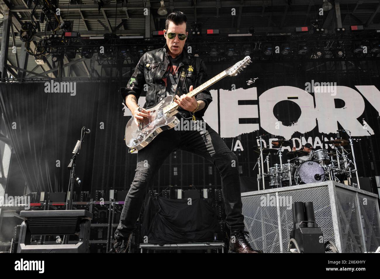 Tyler Connolly of Theory of a Deadman performs during Sonic Temple Art ...