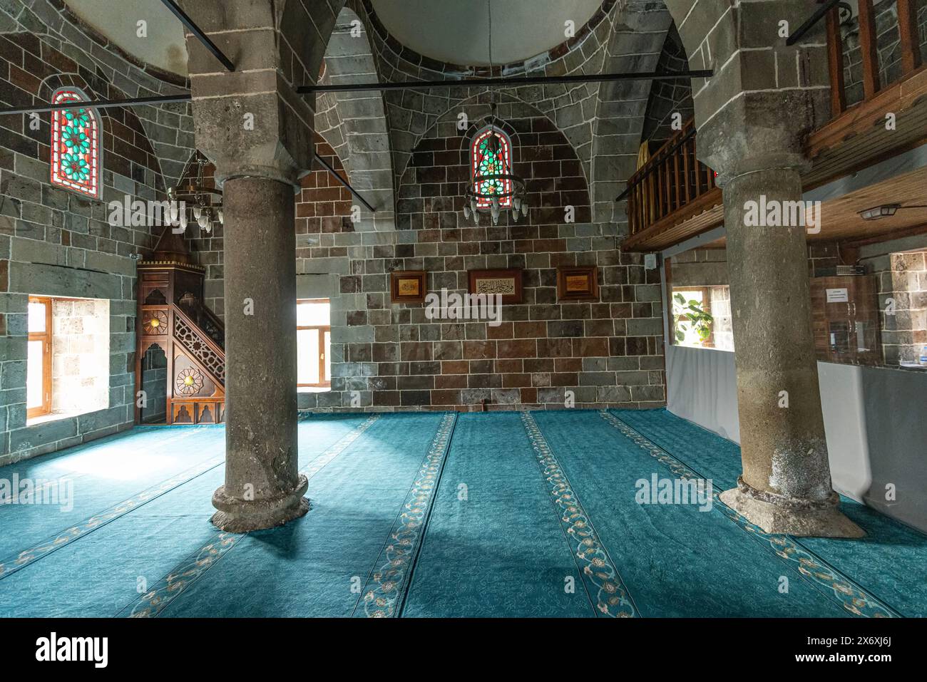 Tugrul bey zal pasha mosque hi-res stock photography and images - Alamy