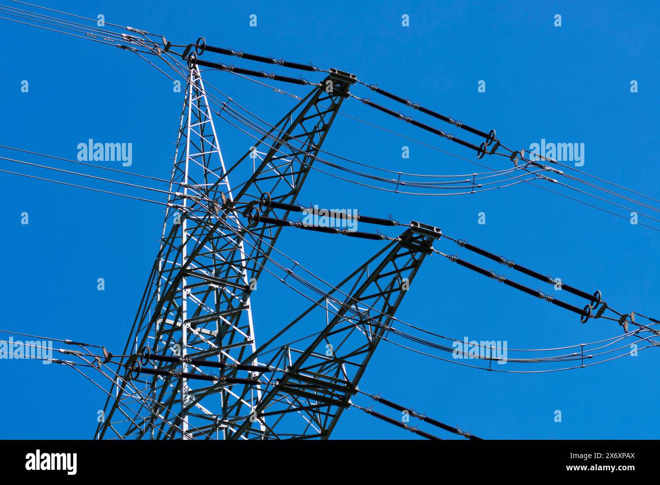 Power line traverse hi-res stock photography and images - Alamy