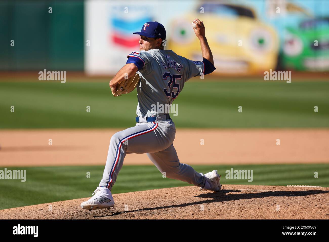 Oakland, United States. 08th May, 2024. Jack Leiter #35 of the Texas ...