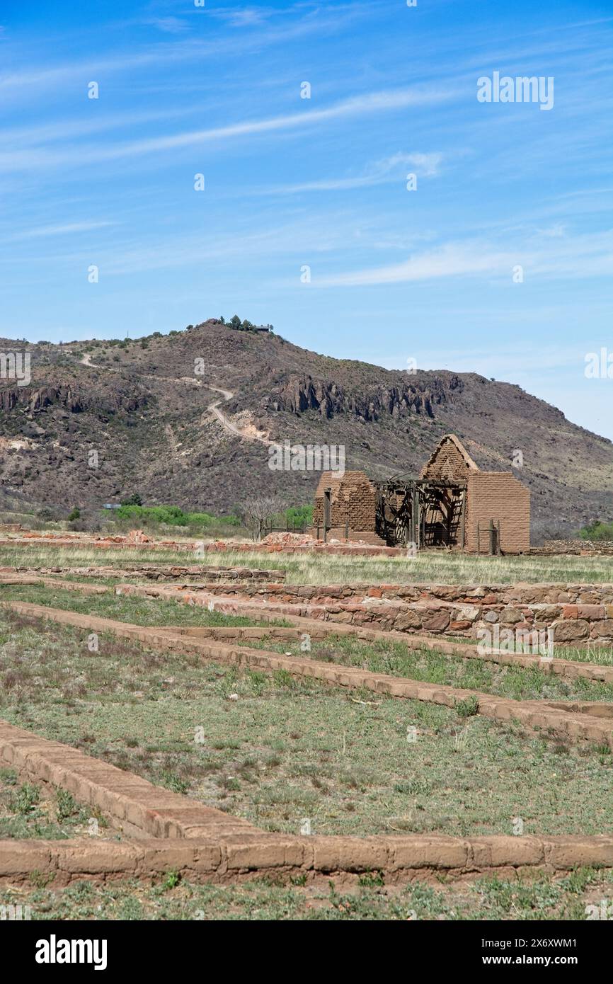 Fort davis national historic site hi-res stock photography and images ...