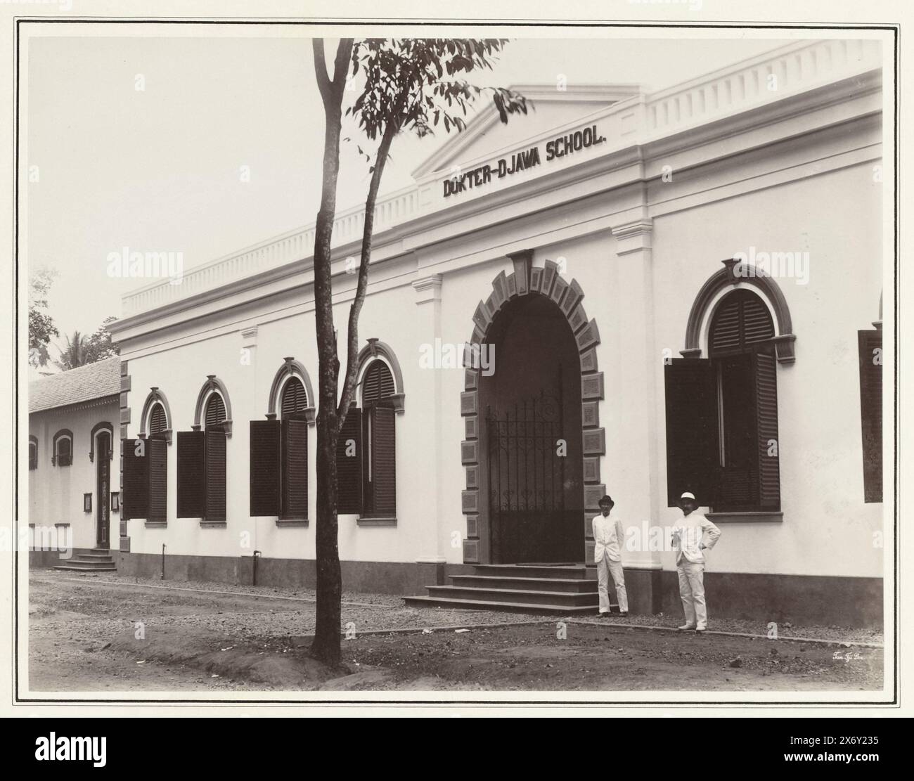 Doctor djawa school hi-res stock photography and images - Alamy