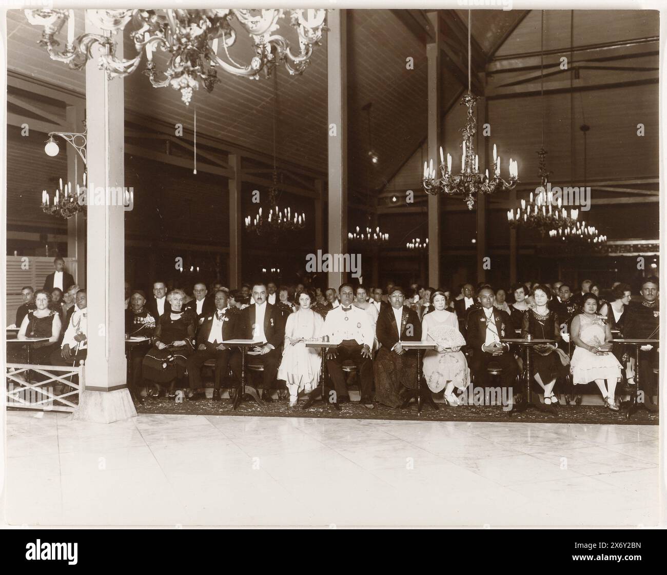 Supper in Solo with the king and queen of Siam, Supper in Solo with the ...