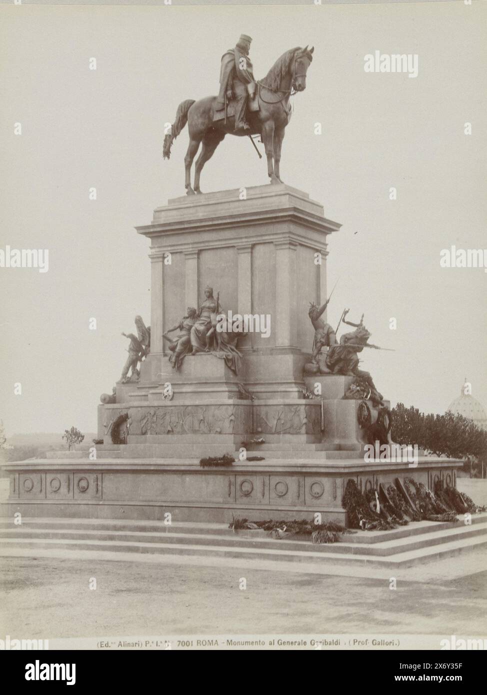 Roma monumento al generale garibaldi hi-res stock photography and ...