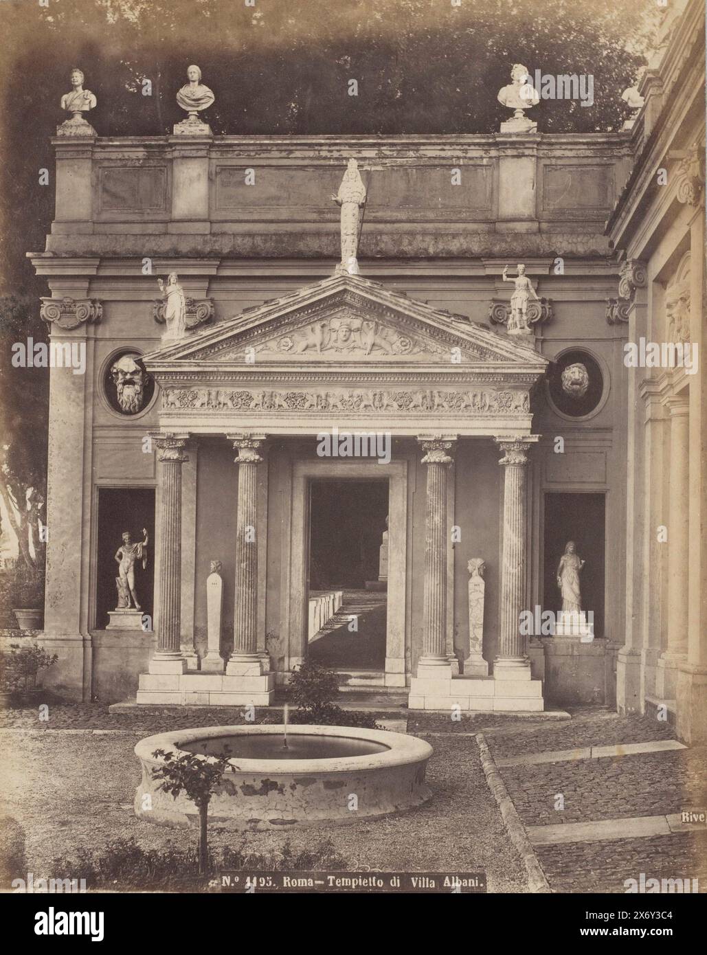 Roma tempietto di villa albani hi-res stock photography and images - Alamy