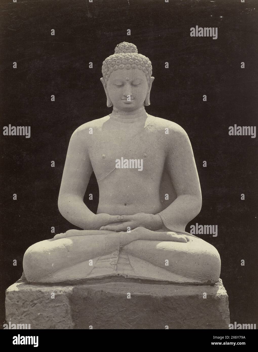 Buddha statue in dhyanamudra from a niche of Borobudur., Ditto West ...