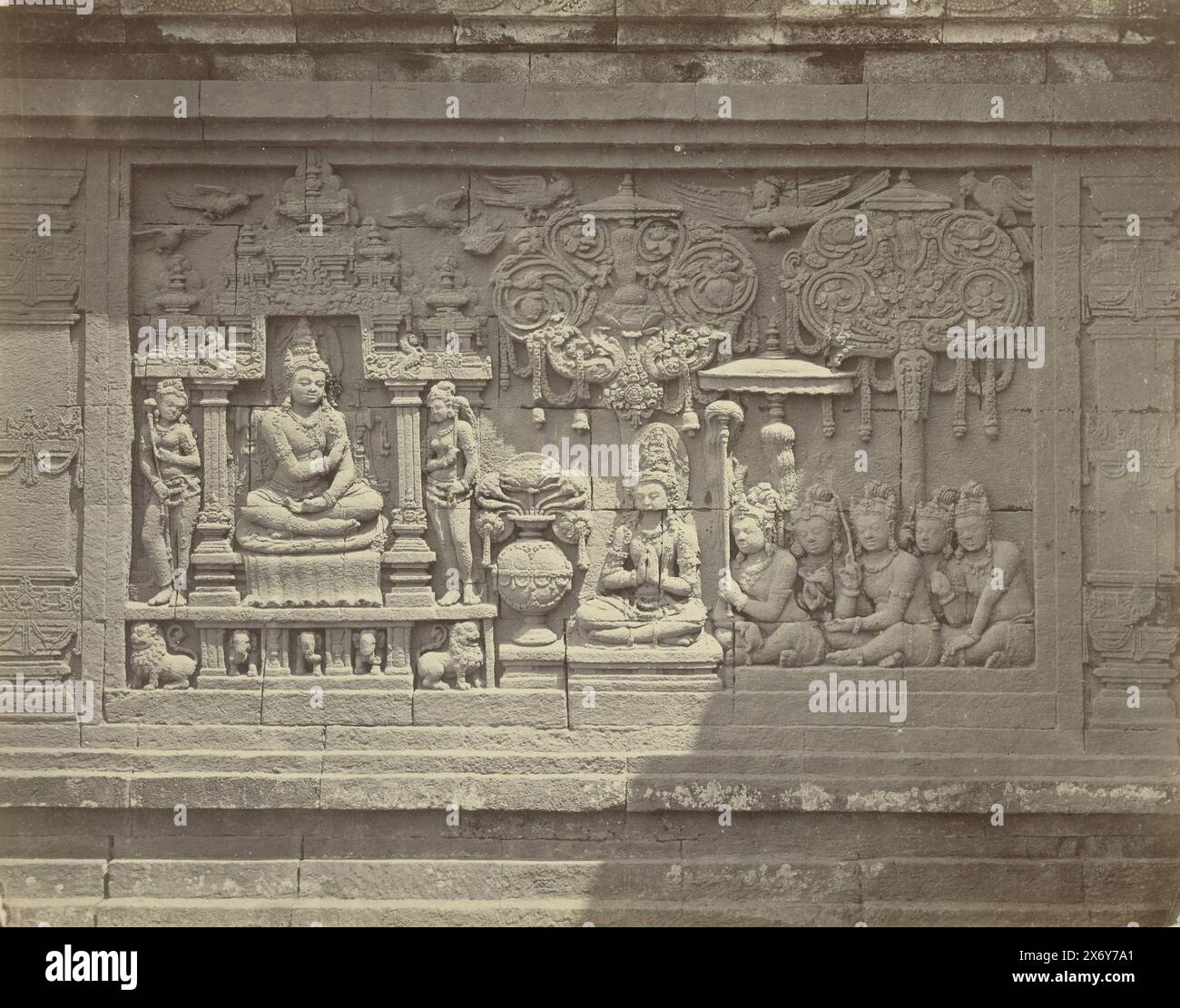 Gandavyuha story hi-res stock photography and images - Alamy