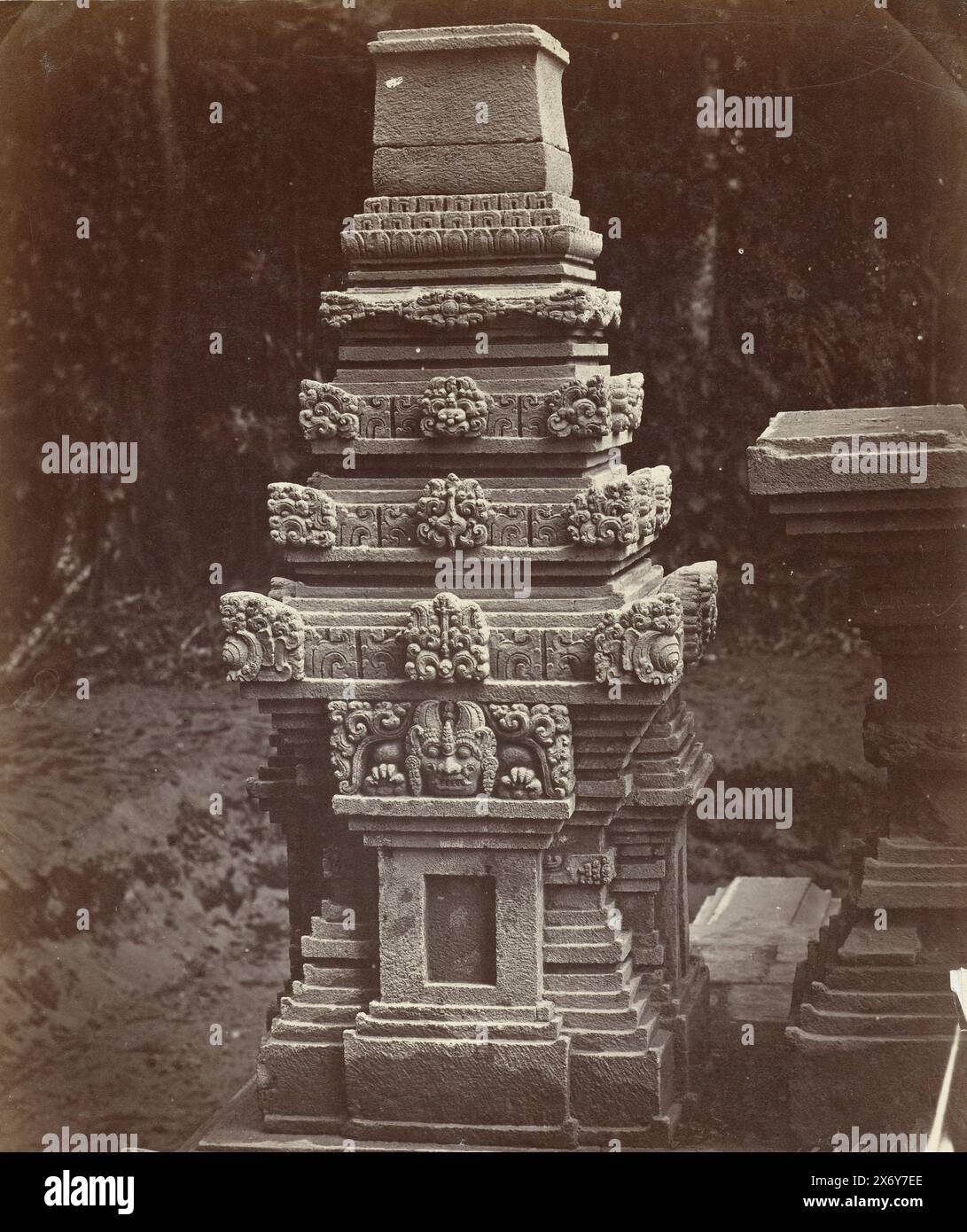 Kalamukha ornaments hi-res stock photography and images - Alamy