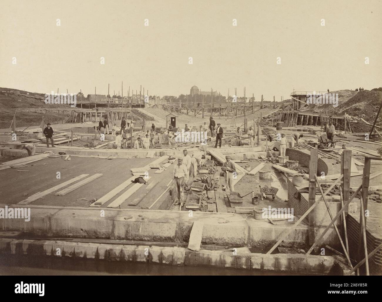 9 double lock hi-res stock photography and images - Alamy