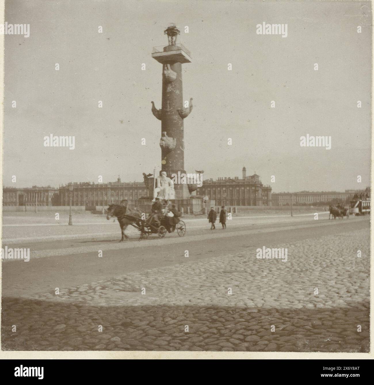 Protruding ships bows hi-res stock photography and images - Alamy