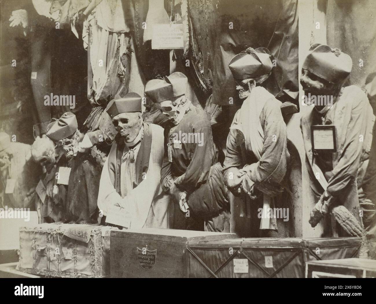 Deceased capuchin priests hi-res stock photography and images - Alamy