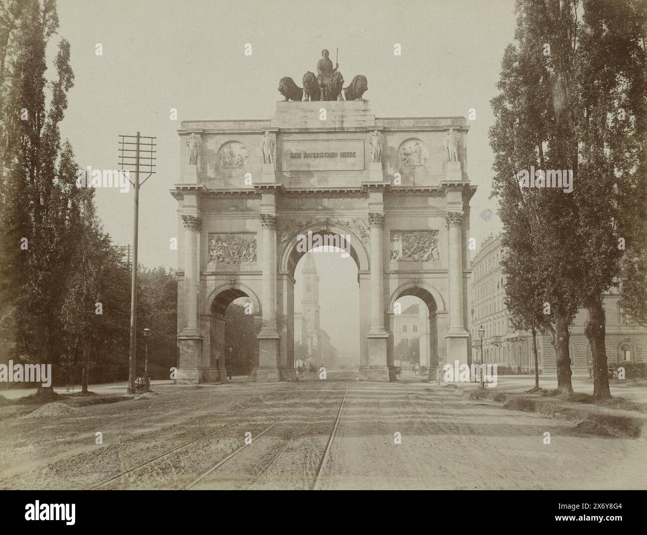 City gate in Munich, Munich (title on object), A city gate with ...