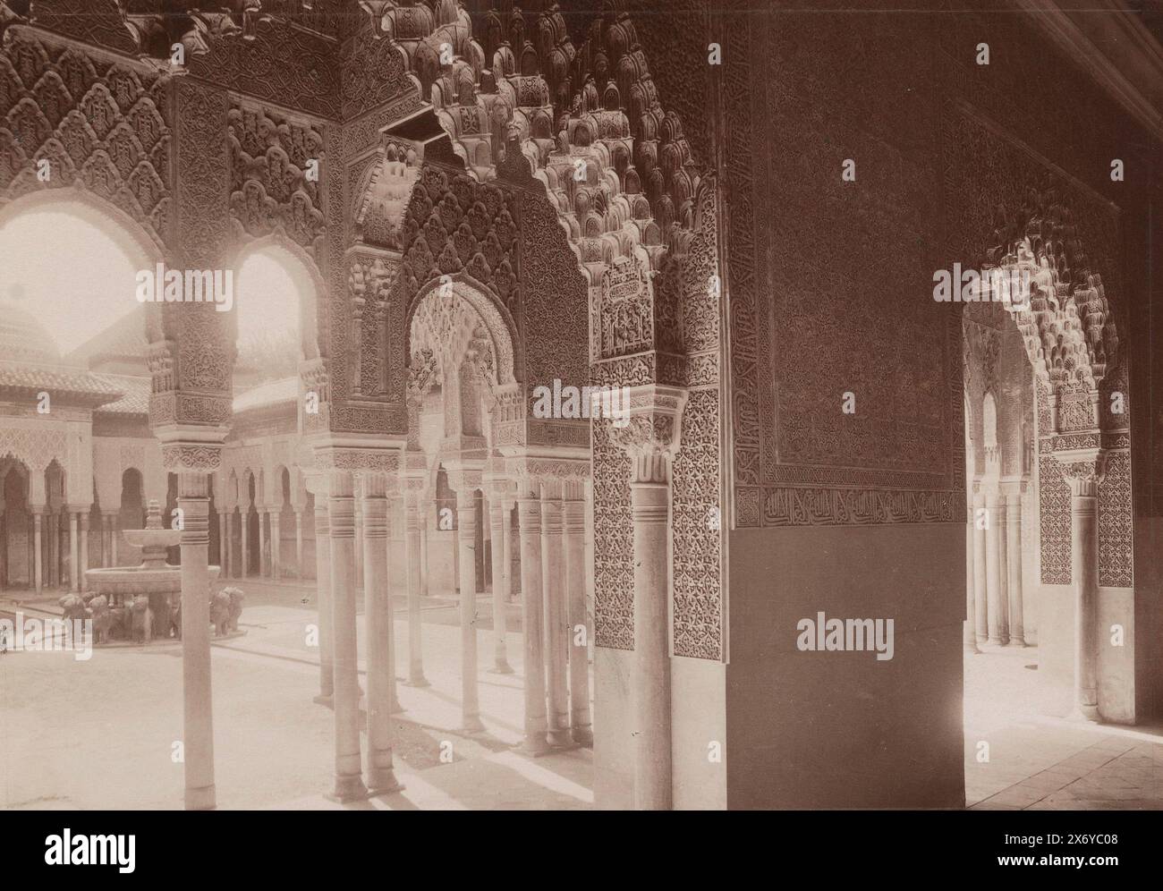 Patio de los Leones with fountain in the Alhambra in Granada, This ...
