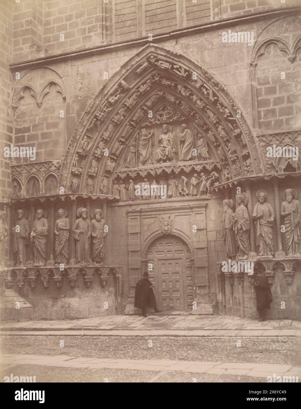 View of the Coronería gate of the Cathedral of Burgos, Burgos, puerta ...