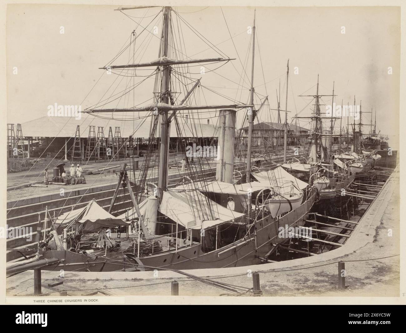 Three chinese ships hi-res stock photography and images - Alamy