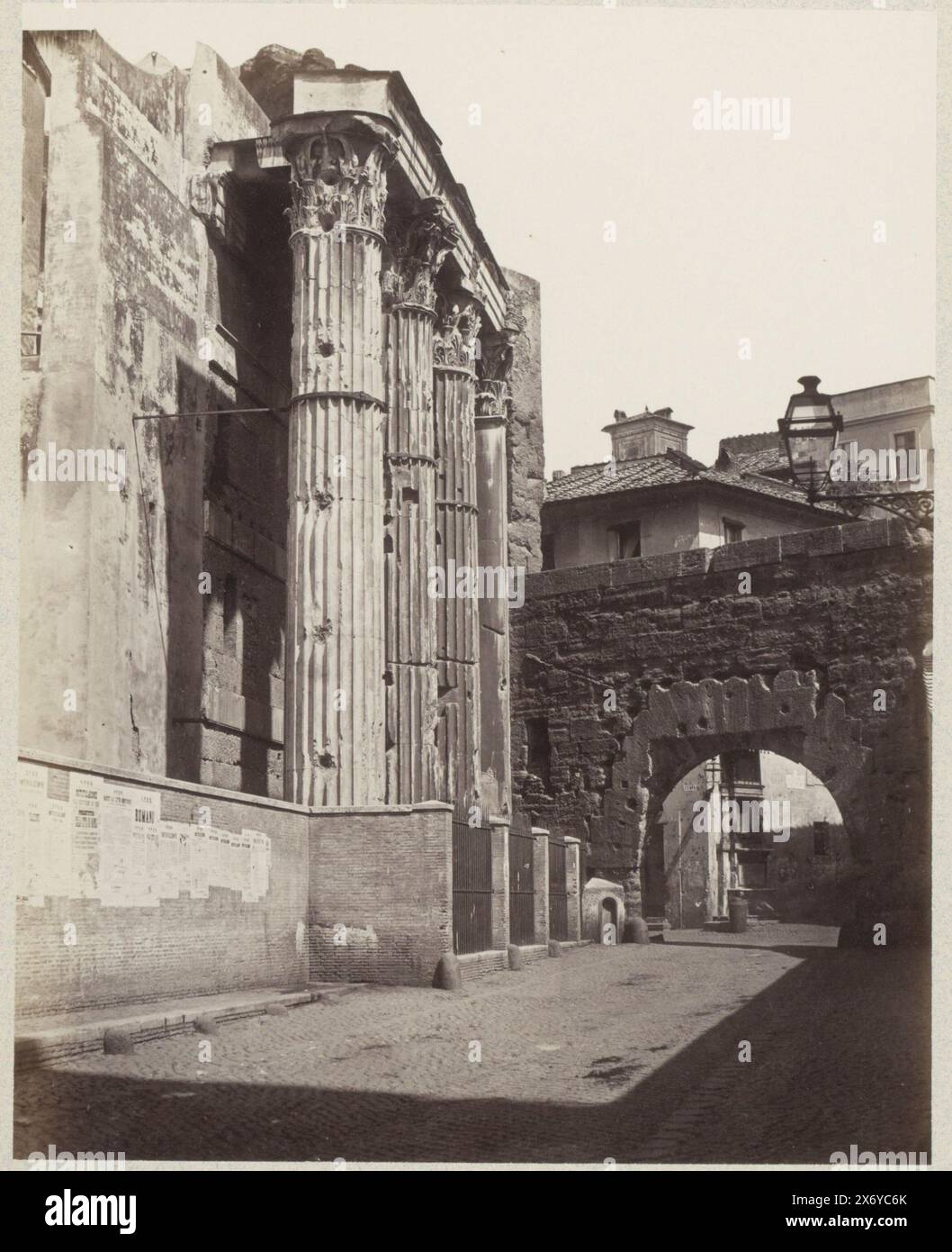 Temple of Mars Ultor with gateway to the Forum of Augustus in Rome ...