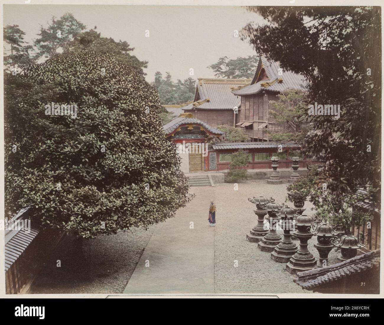 Shiba rokudaiko mitamaya oshikirimon hi-res stock photography and ...