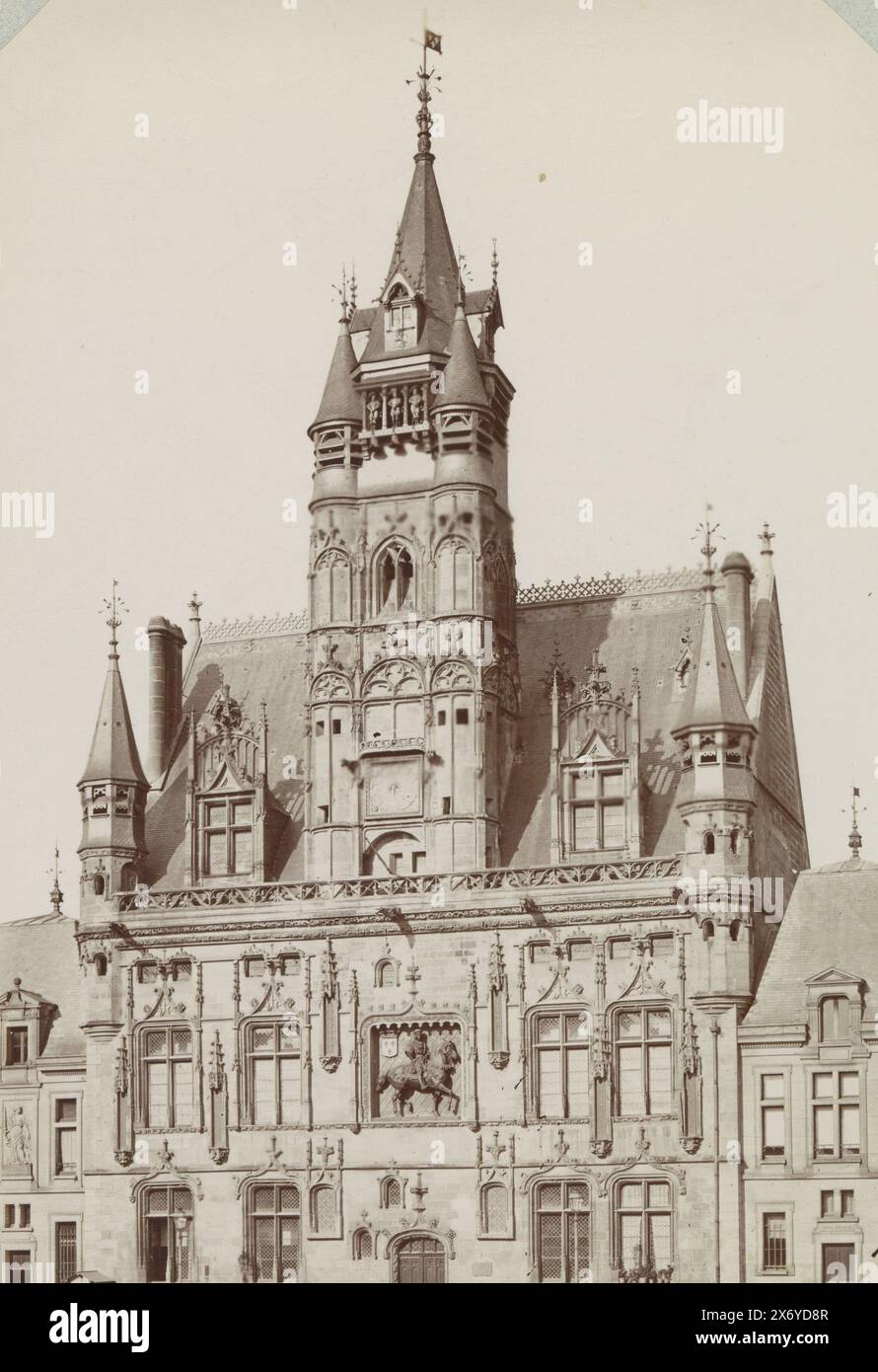 Exterior of the Compiègne town hall with a bas-relief of Louis XII ...