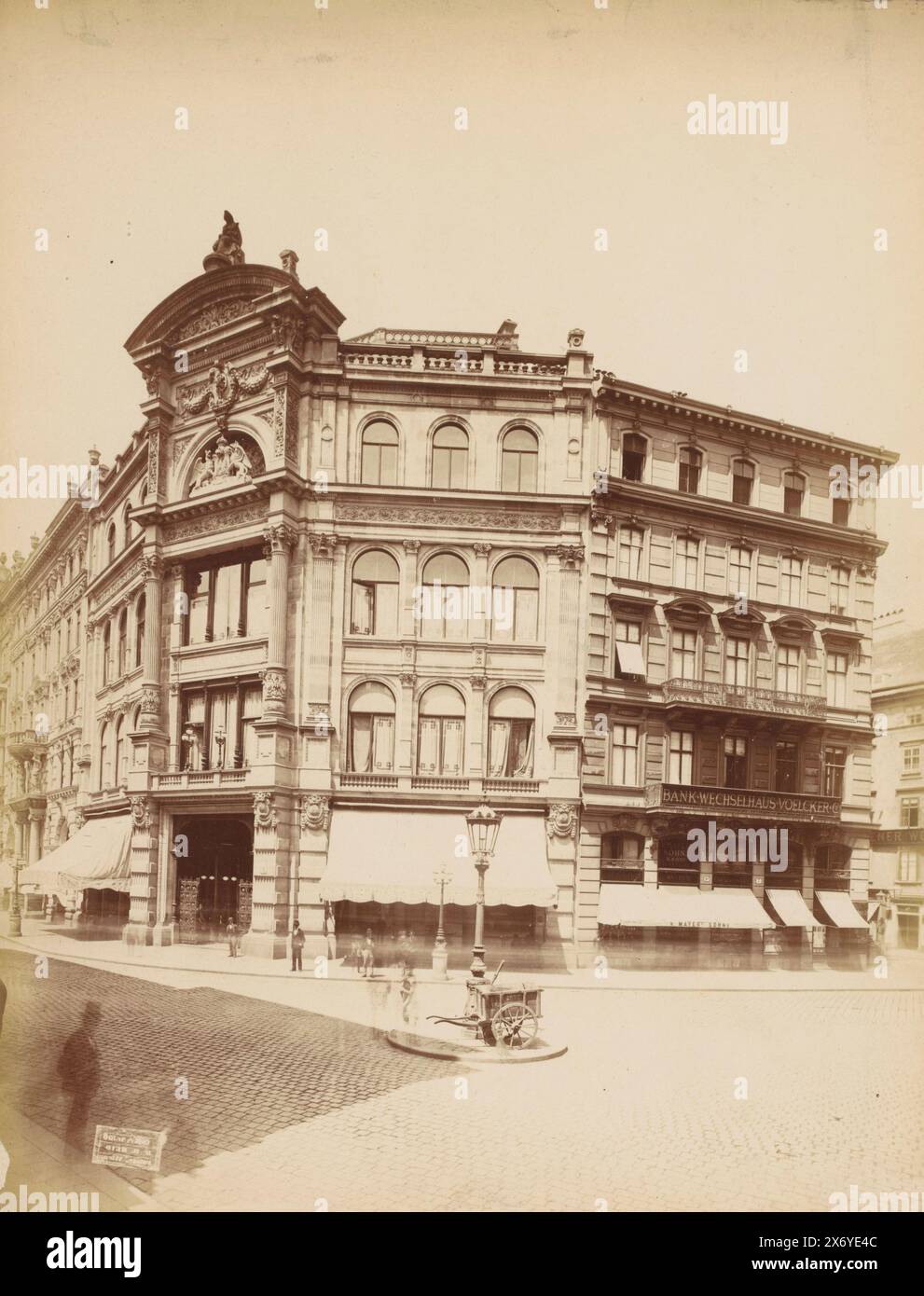 View of the textile shop of Philipp Haas & Söhne at Stock-im-Eisen ...