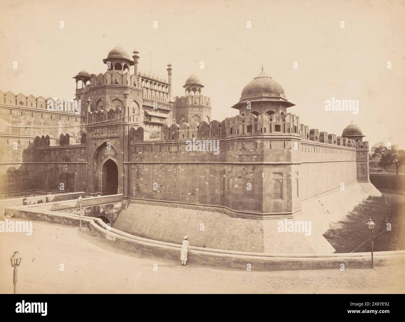 Lahore Gate of the Red Fort, Delhi, India, Lahore Gate is the main ...