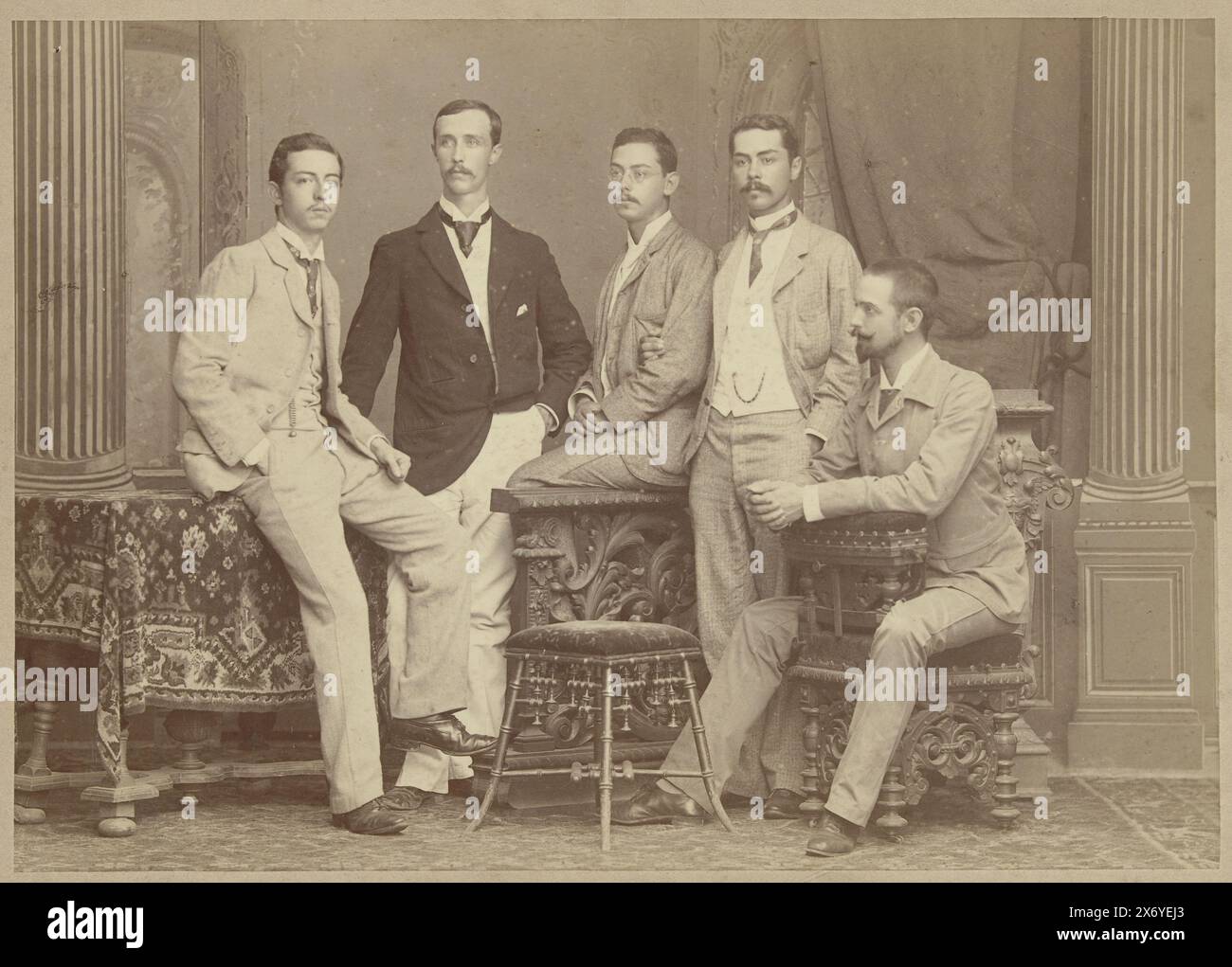 Five unknown young men hi-res stock photography and images - Alamy