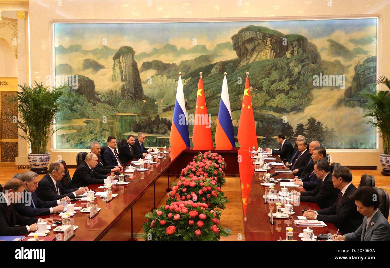 Following the Russia-China talks, a series of documents were signed in ...