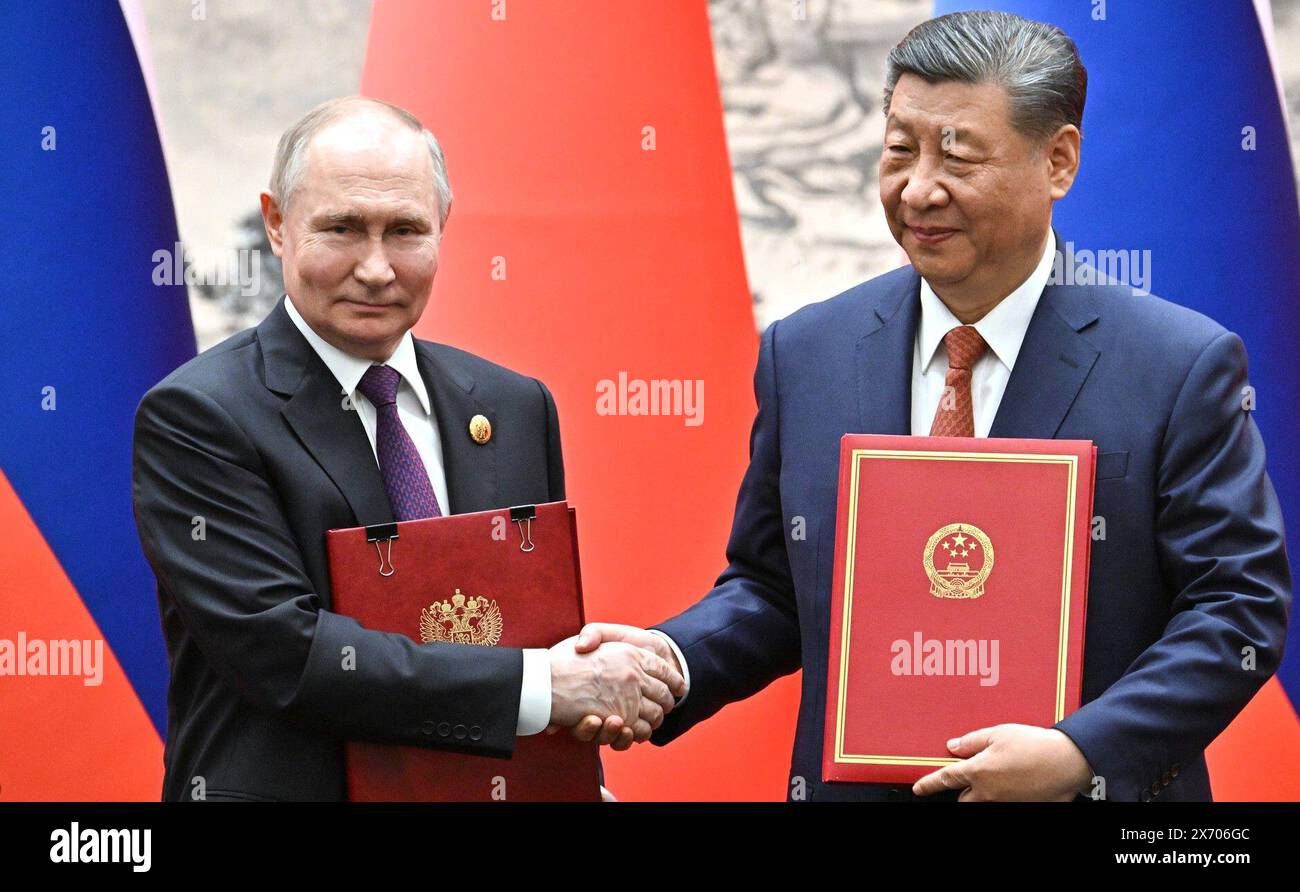 Following the Russia-China talks, a series of documents were signed in ...