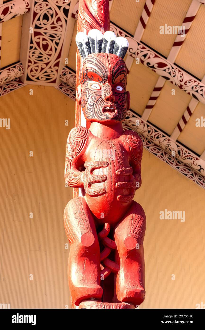 Carved figure carvings ornate toi whakairo traditional culture a hi-res ...