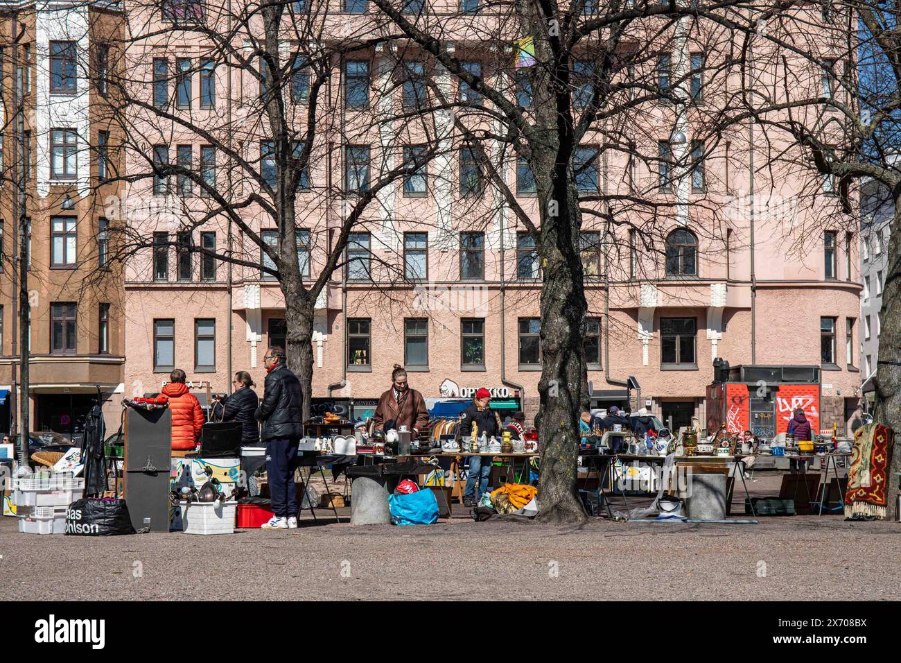 Open air flea market hi-res stock photography and images - Alamy