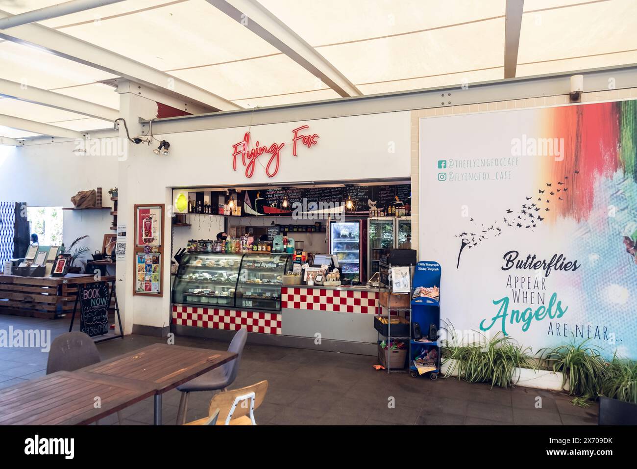 Flying Fox Cafe, Rowland Reserve, Bayview, Sydney Stock Photo - Alamy