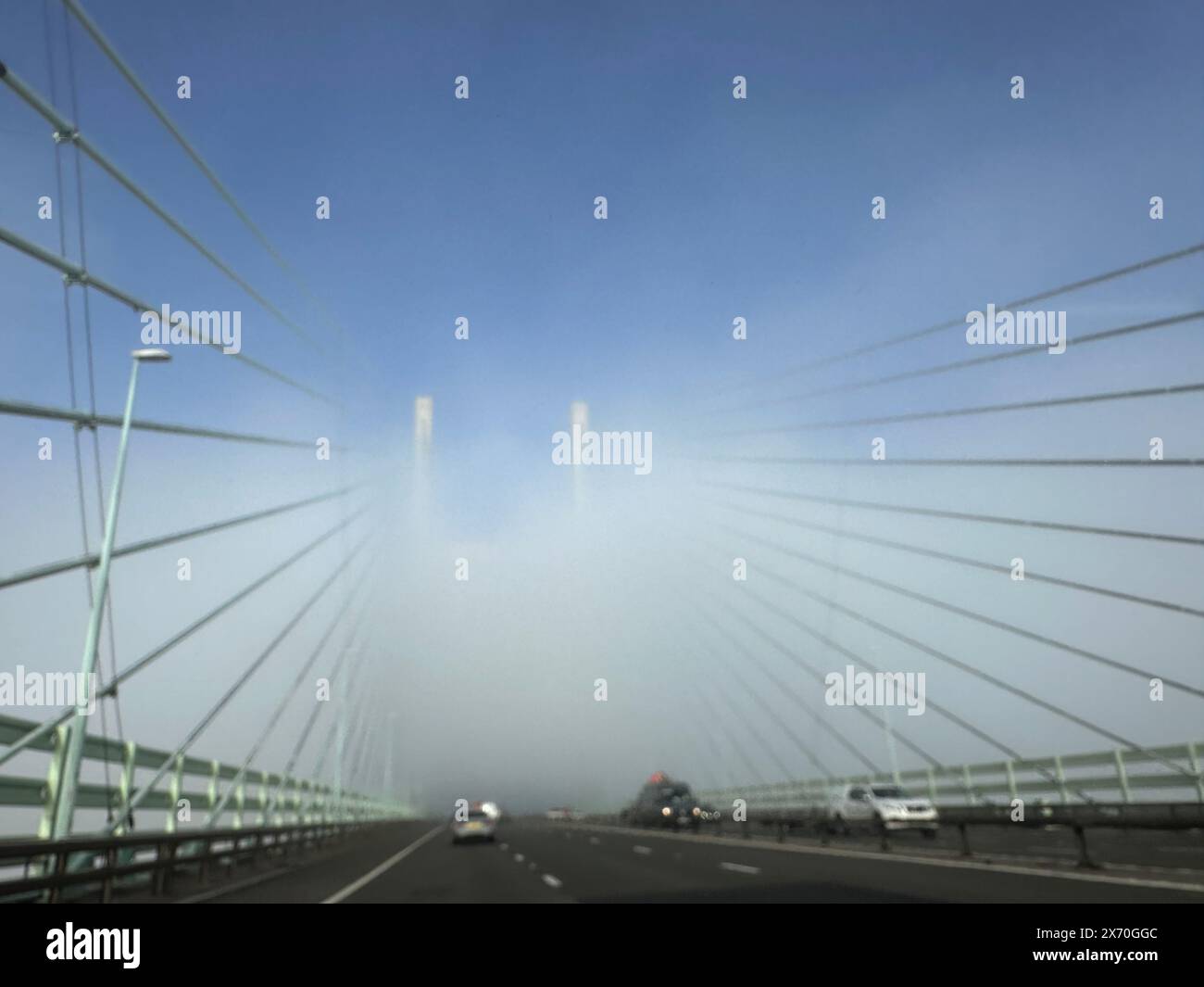 Misty urban view hi-res stock photography and images - Alamy