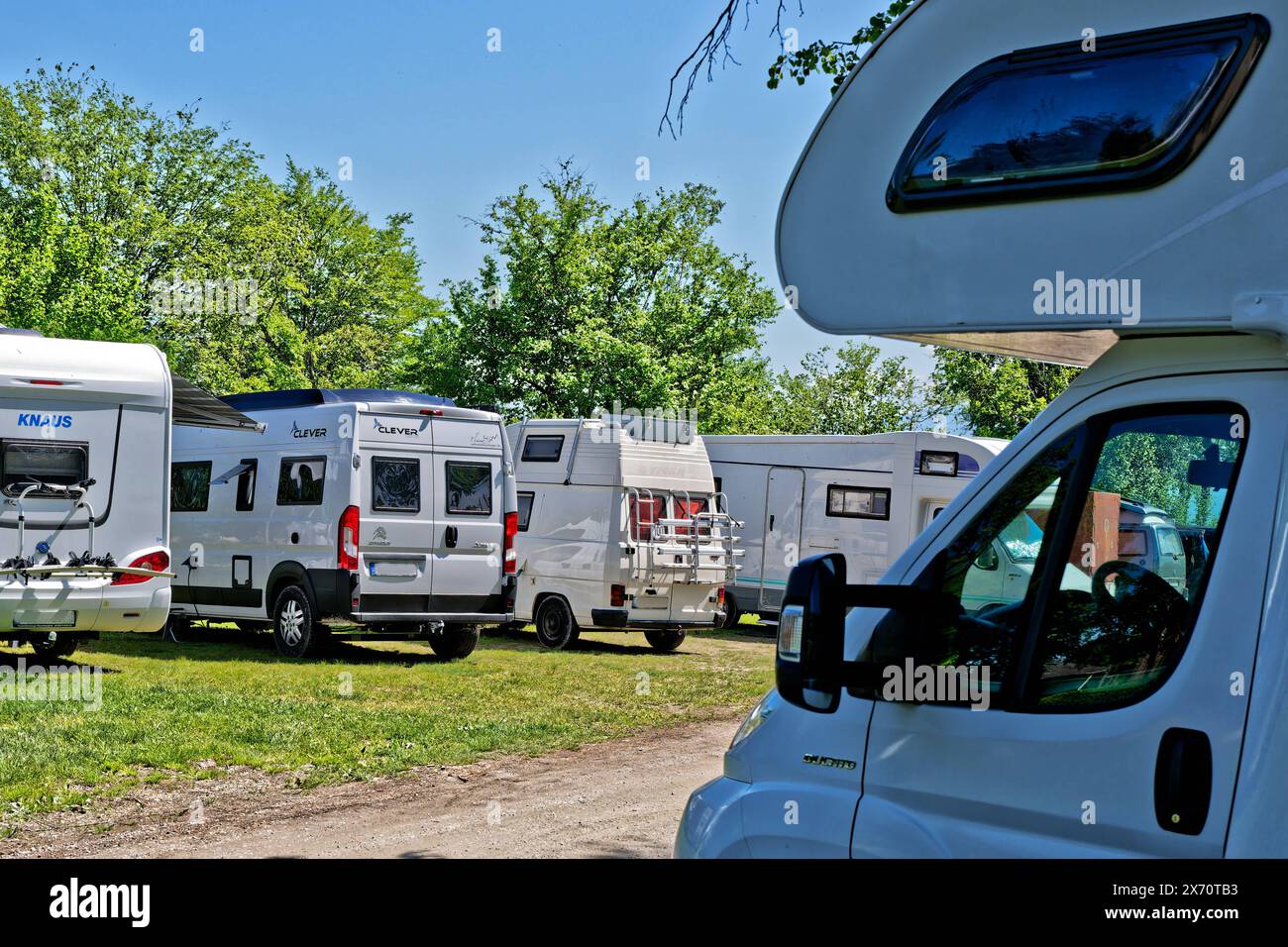 Campervan urlaub in deutschland hi-res stock photography and images - Alamy