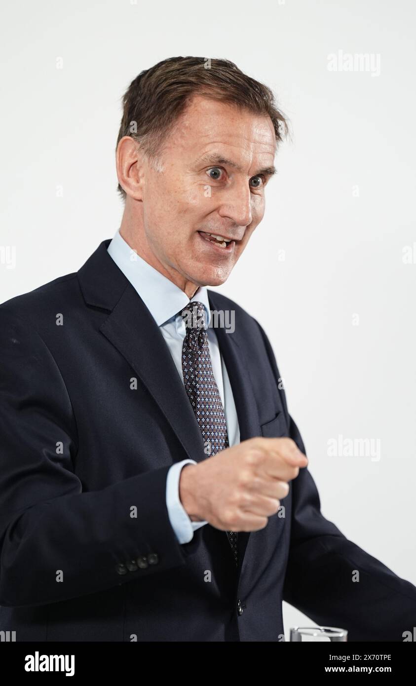 Chancellor Jeremy Hunt delivers a speech on the economy at One Great ...