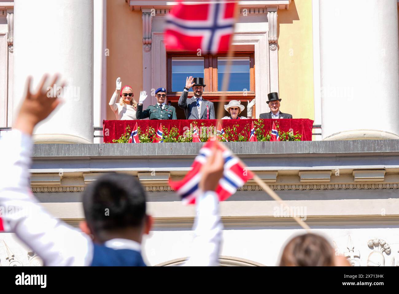 Oslo 20240517.The Royal family greets the children's parade in Oslo ...