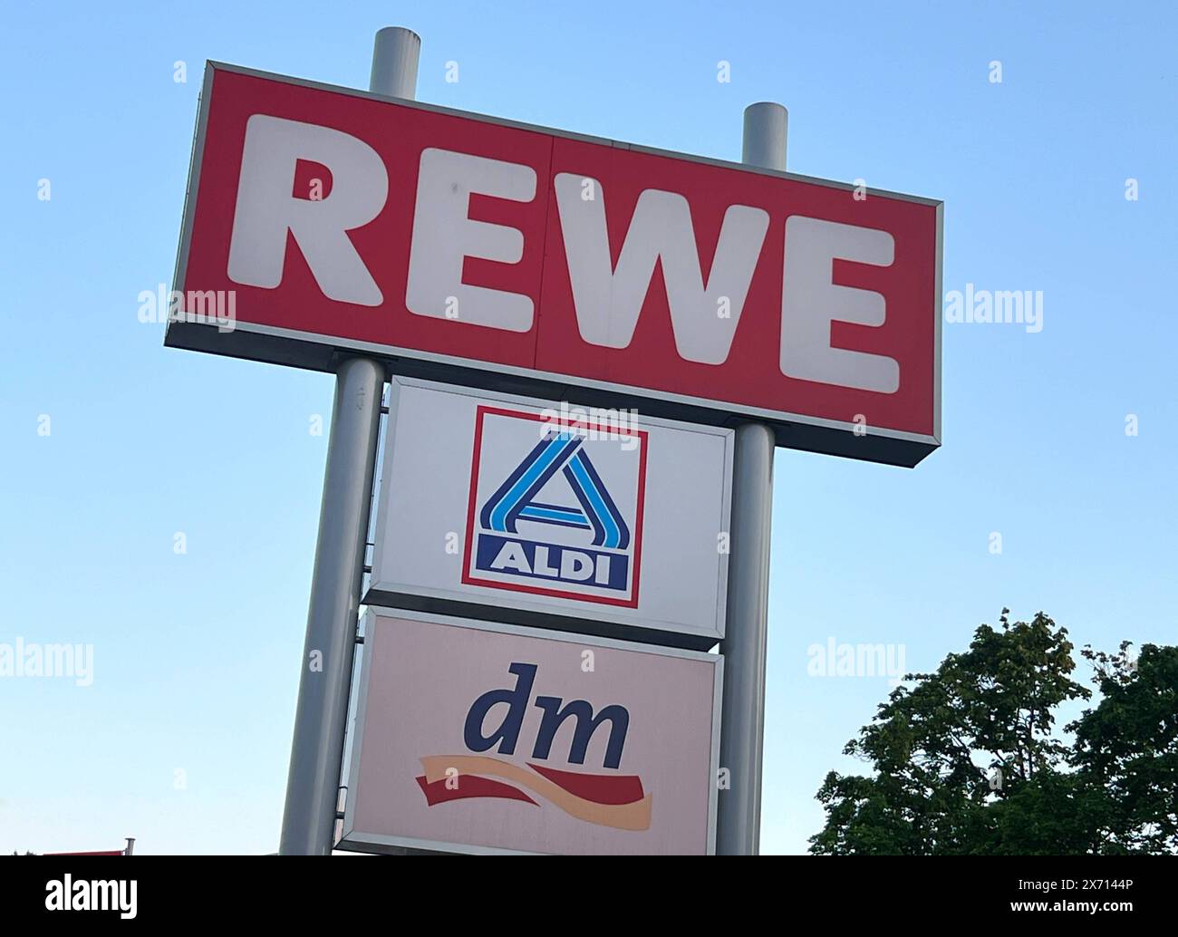 Einkaufen REWE dm und ALDI *** Shopping REWE dm and ALDI Copyright ...