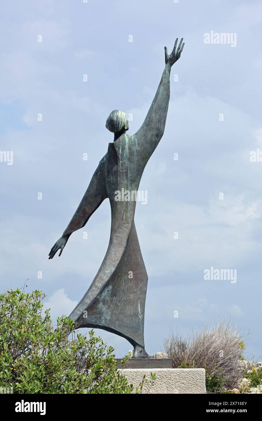 Bronze Statue of St Francis of Assisi, sculpted by Martini , Mount ...