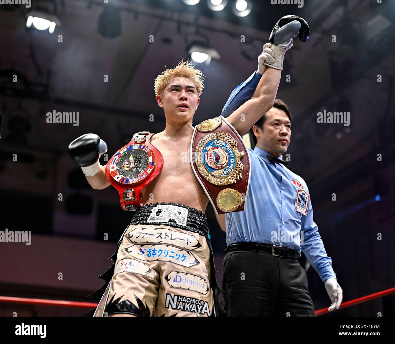 Tokyo, Japan. 16th May, 2024. Jin Sasaki (black gloves) of Japan won the vacant OPBF ...