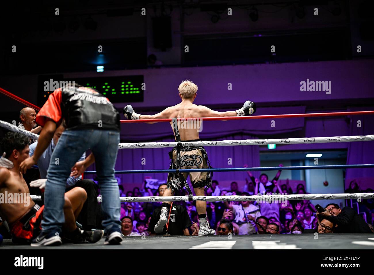 Tokyo, Japan. 16th May, 2024. Jin Sasaki (black gloves) of Japan wins against Joe Noynay of the ...