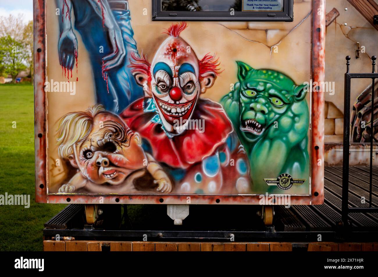 Fun Fair Art on Saffron Walden Common April-May 2024 Traditional Fun ...