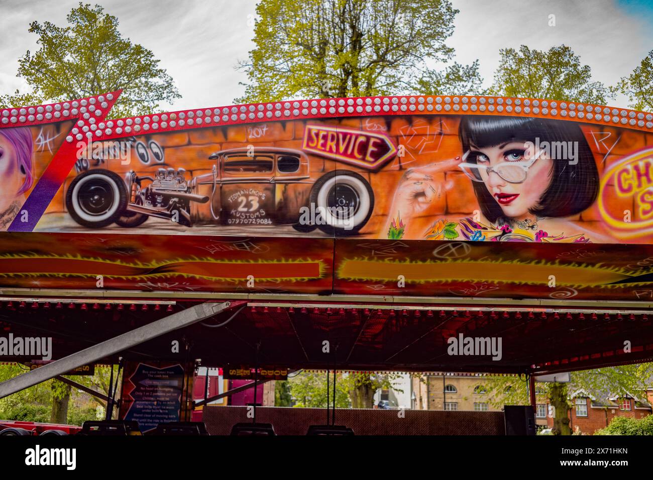 Fun Fair Art on Saffron Walden Common April-May 2024 Traditional Fun ...