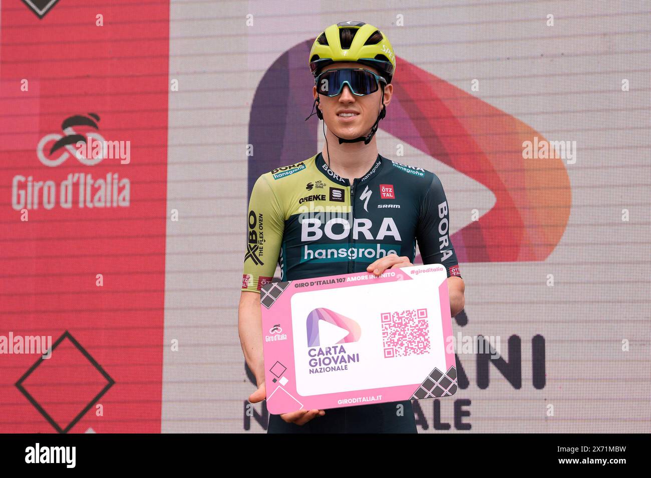 Carta giovani nazionale hi-res stock photography and images - Alamy