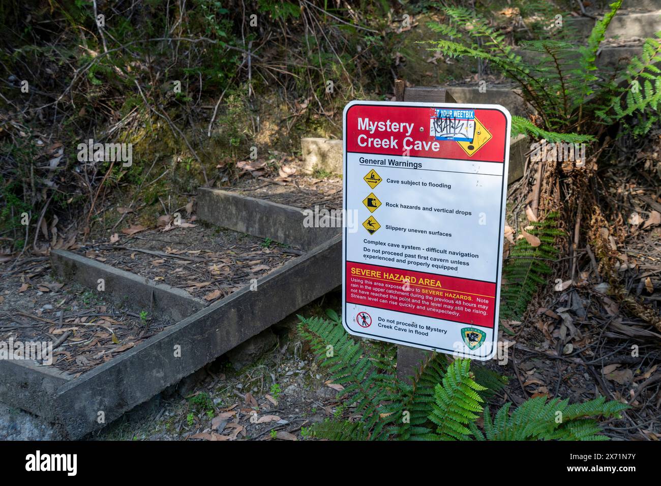 Signage at start of Mystery Creek Cave walking track Southern Tasmania ...