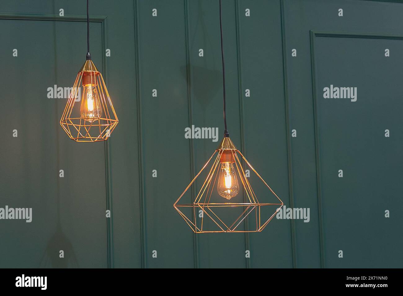 Modern style lighting bulb decor, Luxury retro light bulb interior ...